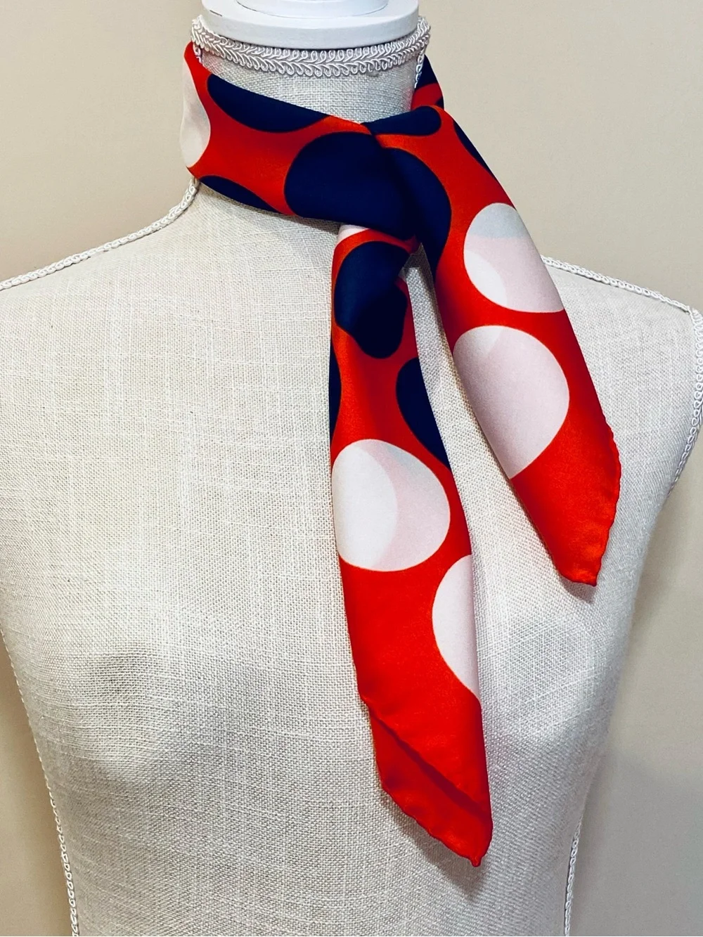Ponte Tresa | Accessories | Vintage 6s Mod Italian Ponte Tresa Silk ...